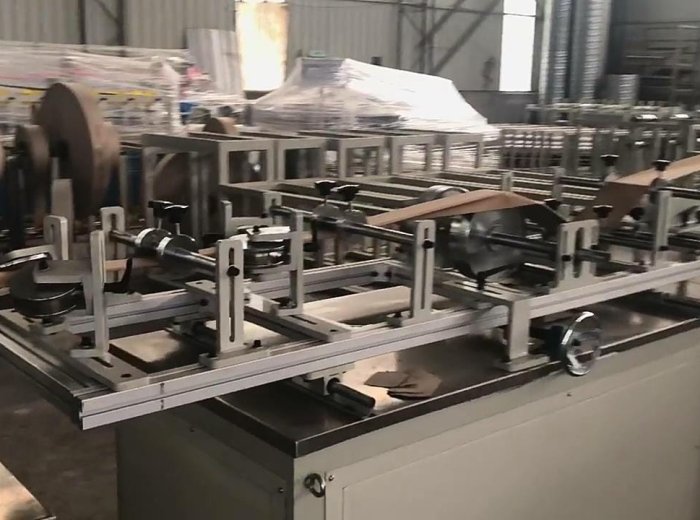 V-Type Kraft Paper Carton Edge Protection Machine